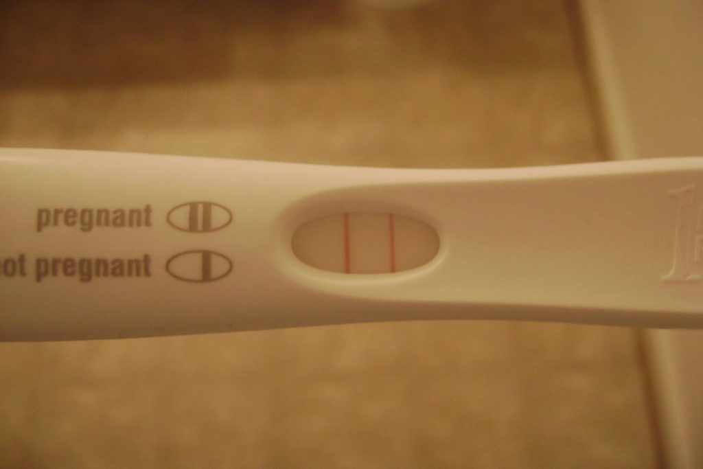 Early Signs of Pregnancy - Mama Mzazi